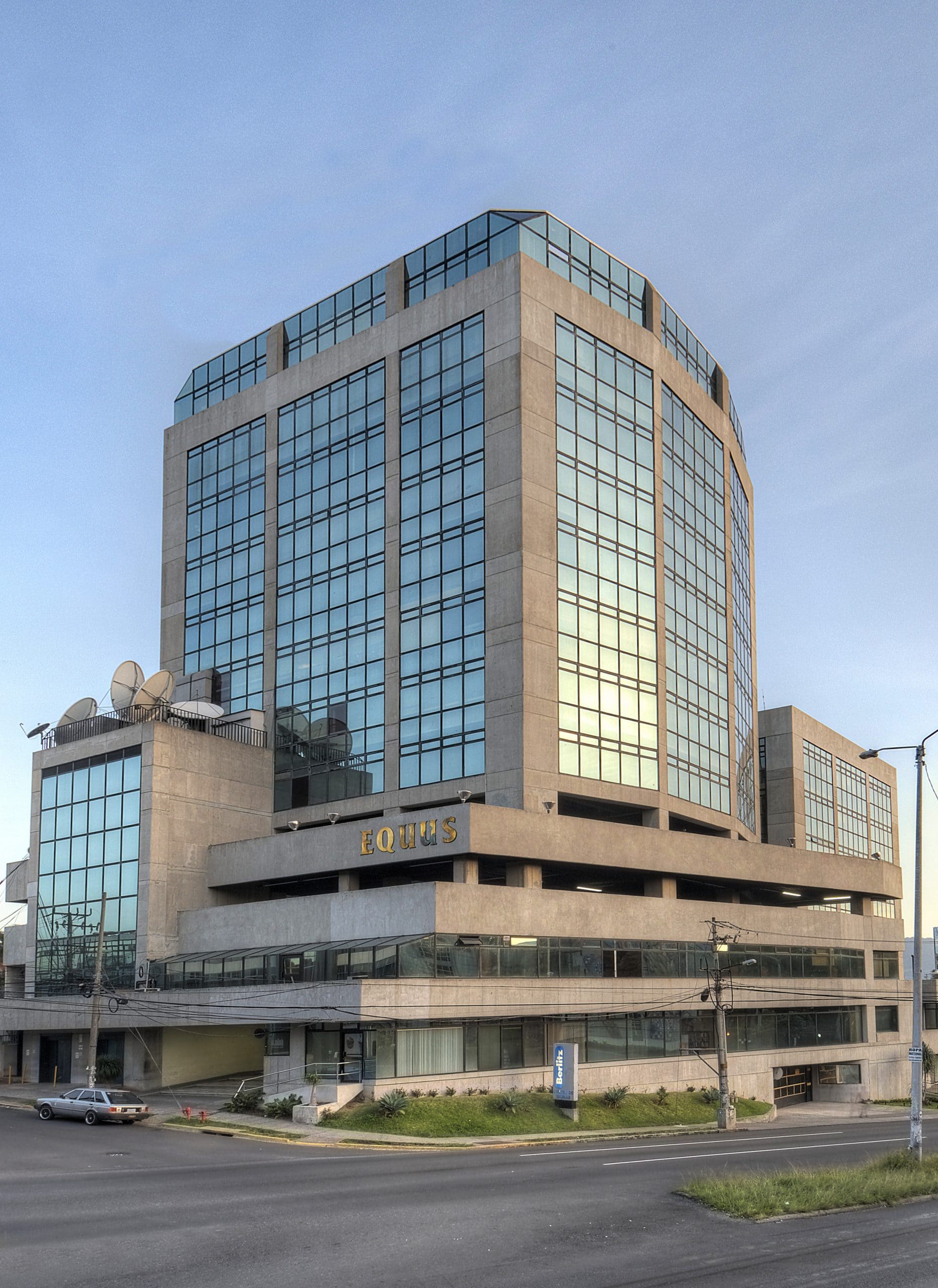 Edificio Torre Equus - ACOBO